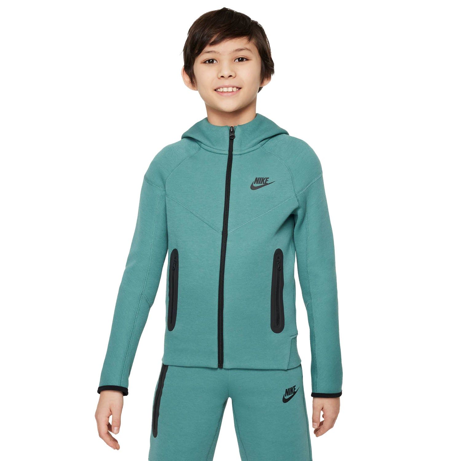 Nike Sportswear Tech Fleece Kids | DAKA Sport & Lifestyle